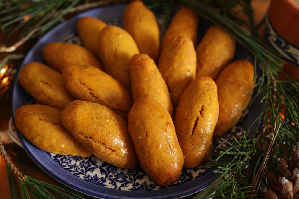 Portuguese Sweet Potato Cookies | Broas de Natal